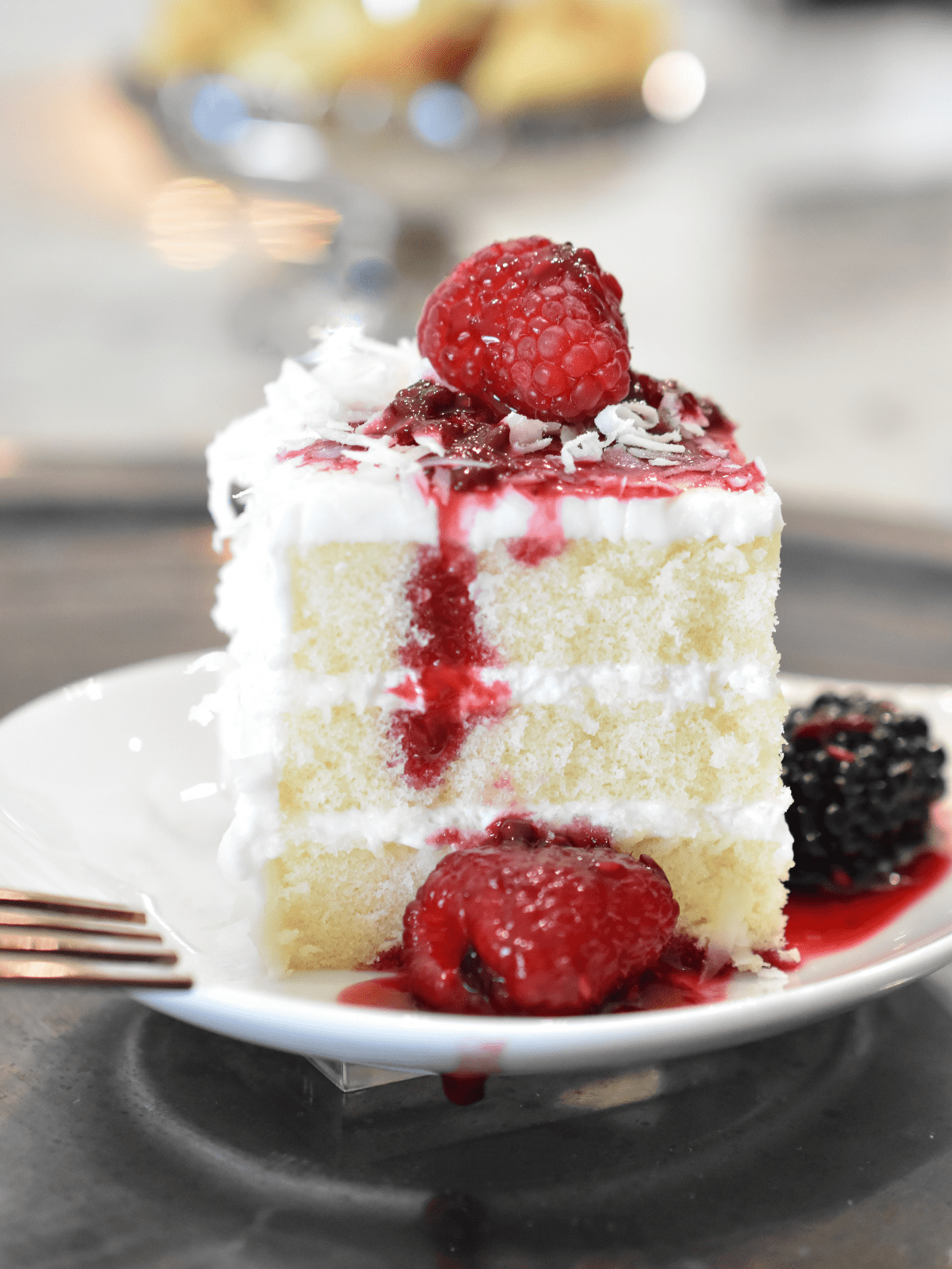 Red Wine Dessert Sauce with Berries – Encharted Cook